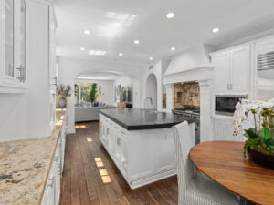 Ashkon Babaee Group – Real Estate